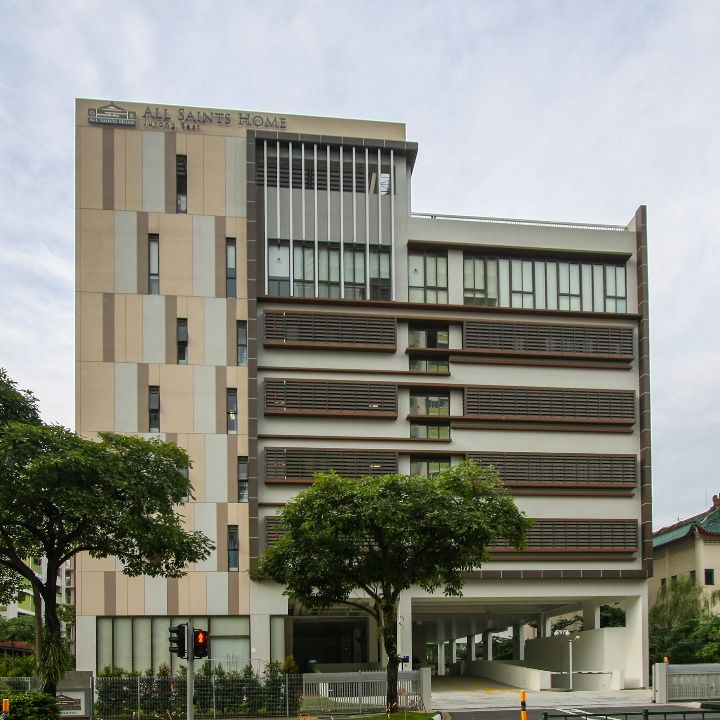 Healthcare – Squire Mech